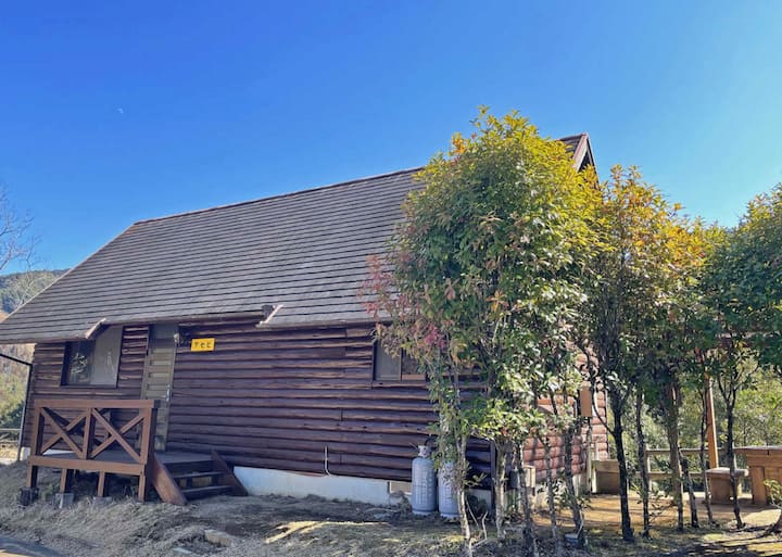 Nature Resort In Ume (Single Story Cottage) - 佐伯市