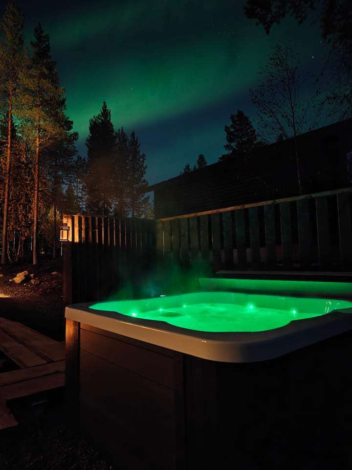 Villa Lumikkomäki A - Arctic Forest Retreat - Finland