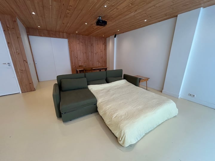 Private Cinema! - Spacious & Clean - Eindhoven
