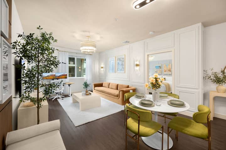 Luxury 2br Condo By Alira | Monthly Stay | Irvine - Costa Mesa, CA