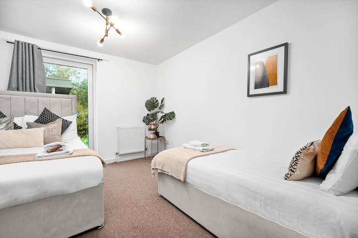 Perfect For Longer Stays, Free Parking, Central - 사우샘프턴