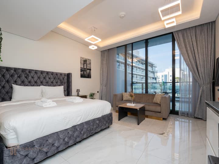 Brand New Lux Studio In Prime Location - Dubai