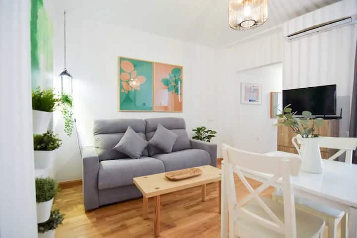 Cozy Apartment In Calle Carretería - Málaga