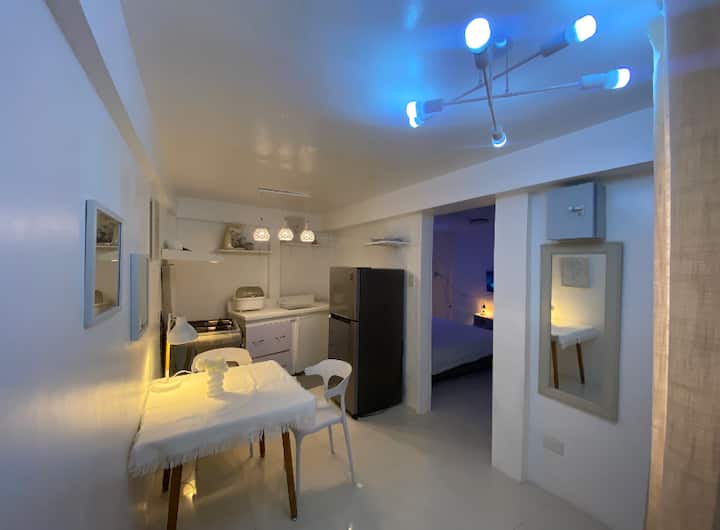 Minimal Vibes But With Comfort. - Naga