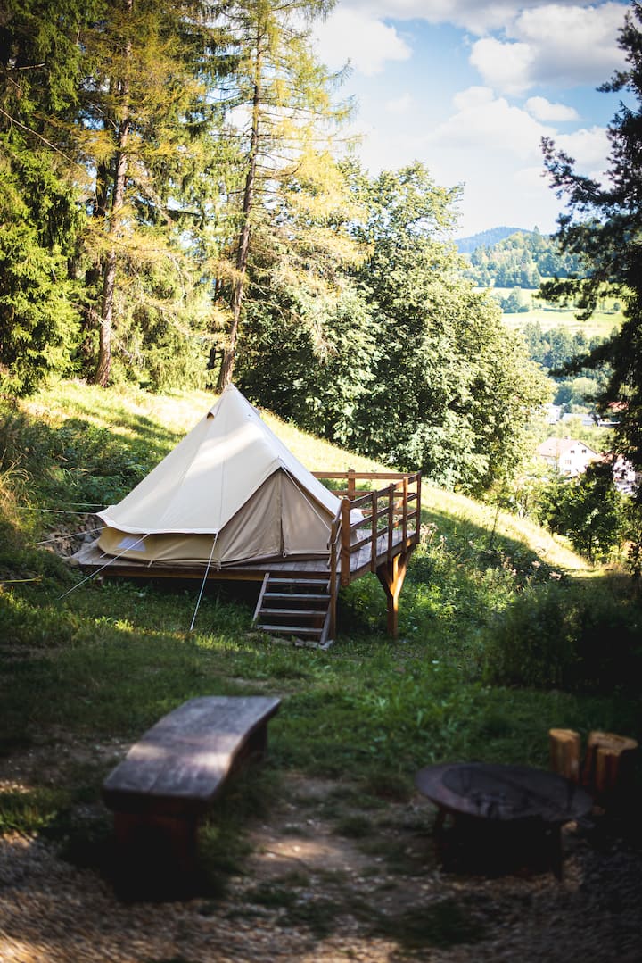 Glamping Valašsko A Glampingový Stan - Lazy pod Makytou