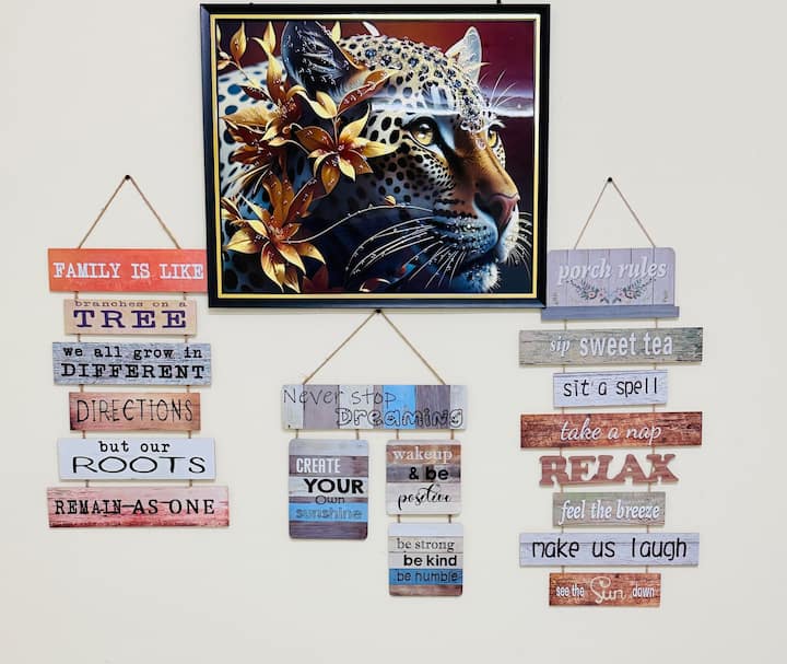 Aplyns Dormitory Male&female Upper Bed 1 (Dubai) - Dubai