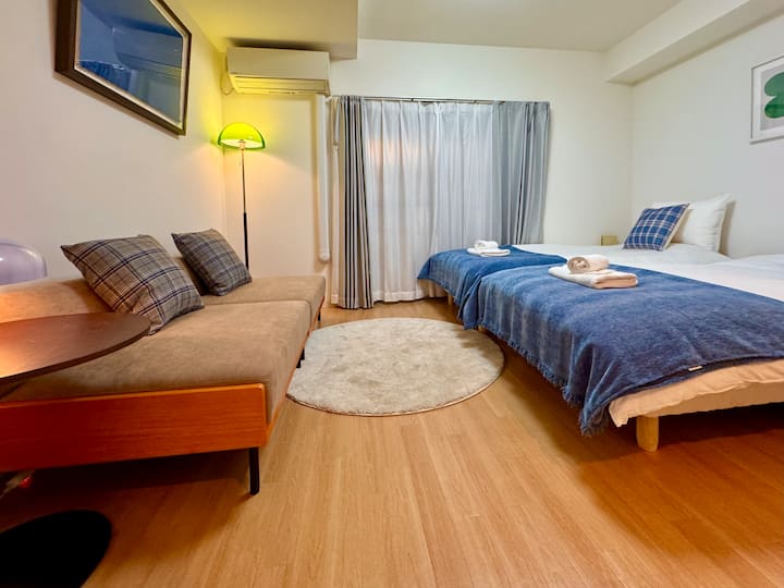 「Solo」new Open 新世界　通天閣すぐ！昭和レトロとモダンが交わる快適空間 - Dotonbori