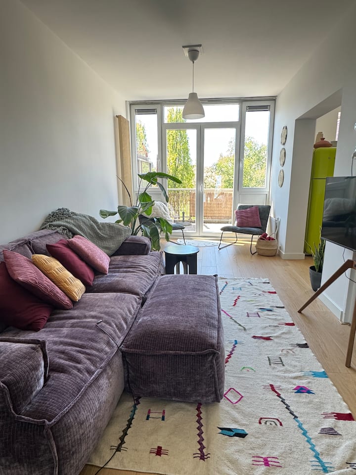 Cozy 2br Apartment W/ Large Terrace In Amsterdam - Amsterdam