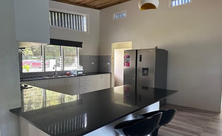 Pacific Harbour Pool Villa — Near Beach & Lake - Fidji