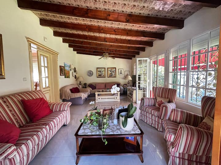 Chalet Con Gran Parcela, Chimenea, Piscina Y Bbq. - Benalmádena