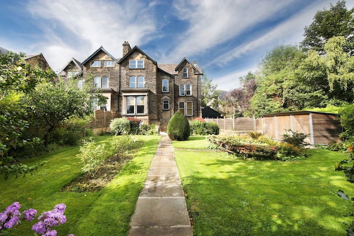 Luxury Flat In Far Headingley - Leeds