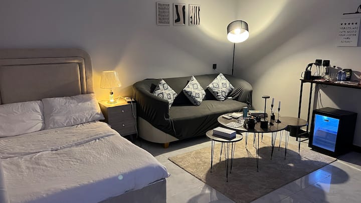 أستديو بجلسة خارجية | بمدخل مستقل - Riad