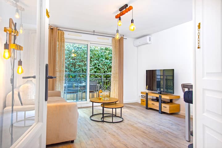 Agréable 2 Pièces - Menton - Parking Gratuit - 芒通