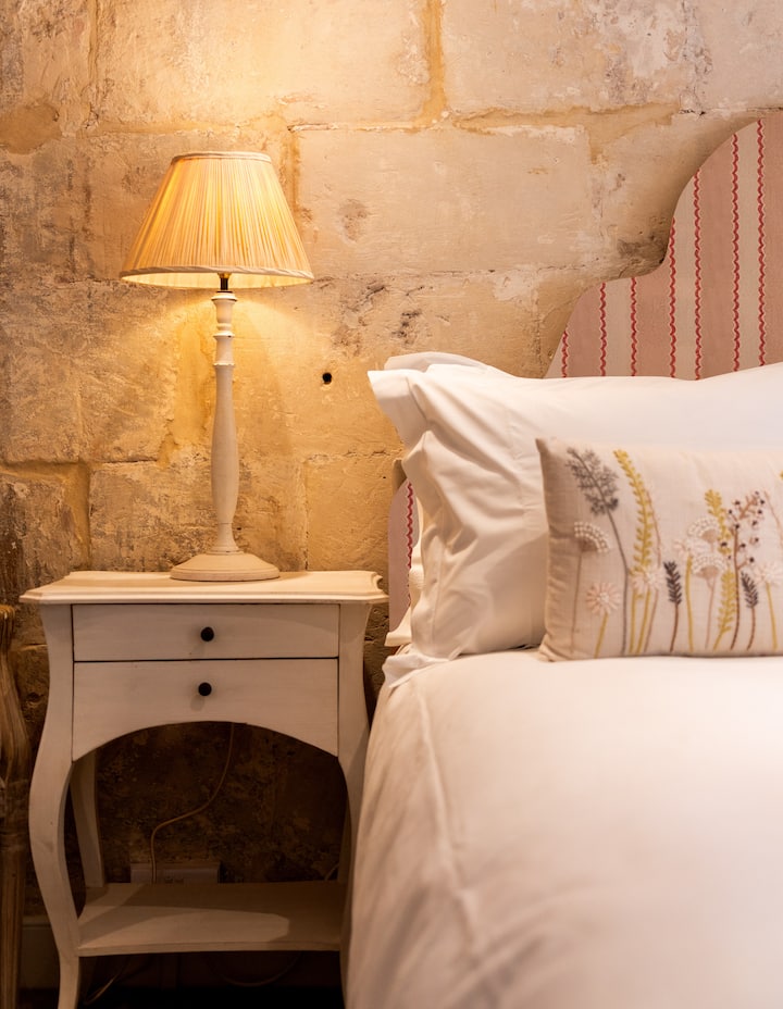 Milliners Court | One-bed Cottage In Central Bath - Bath