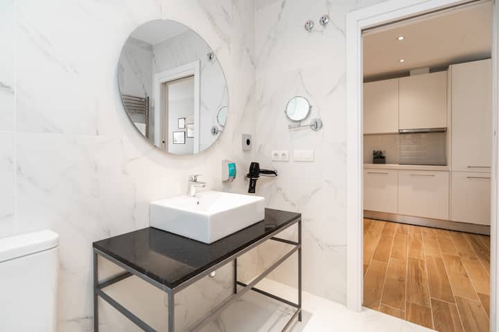 Nuevo Apartamento Junto A La Catedral (3 Pax) - Cádiz