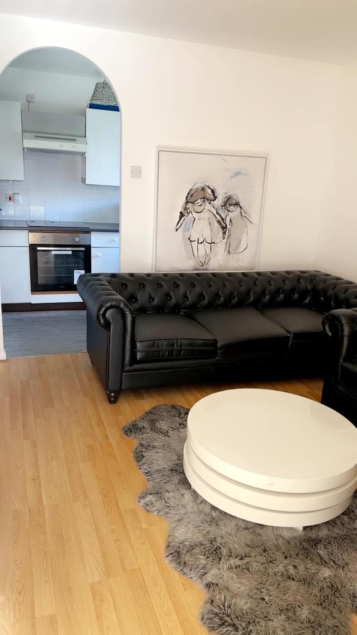 Home In Colchester - Colchester