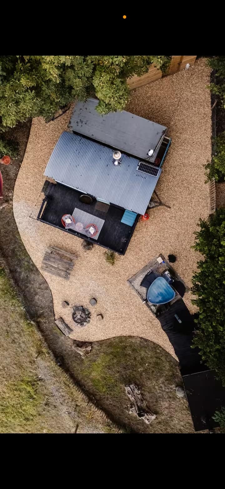 Secluded Hut With Sauna And Hot Tub - Shaftesbury