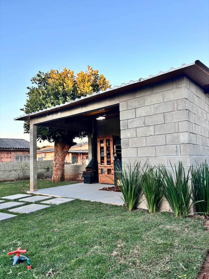 Espaço Inteiro Com Piscina - Canoas