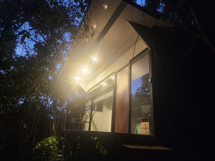 Vöra Refugio En La Selva Humeda Y Vista Panorámica - La Vega