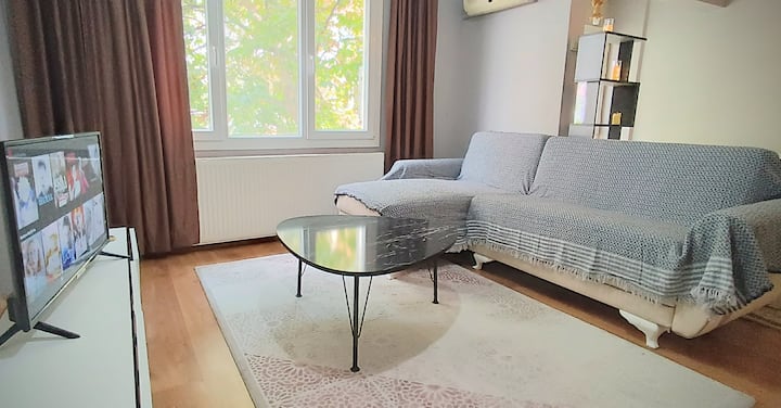 Merkezi Konumda, Rahat Apartman Dairesi - İzmir