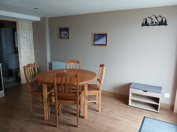 Le Cerf - Chambre D'hôtes à Nax En Valais - Sierre