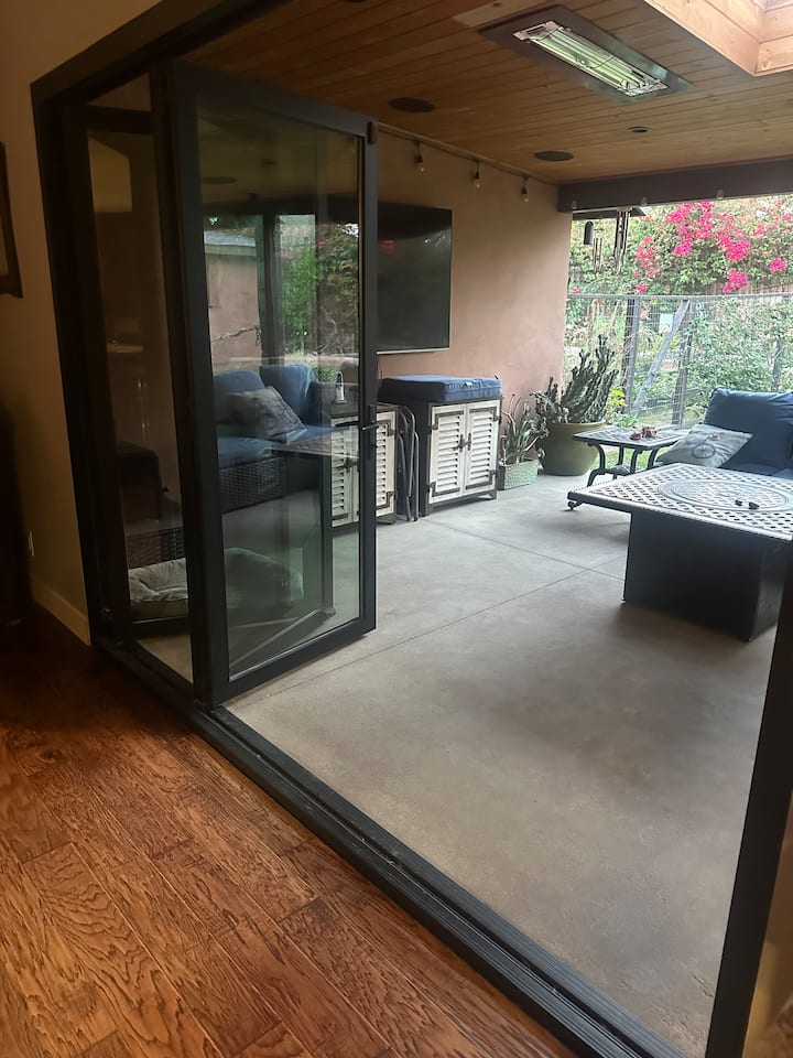 Beautiful Ranch Style Getaway - Irvine, CA