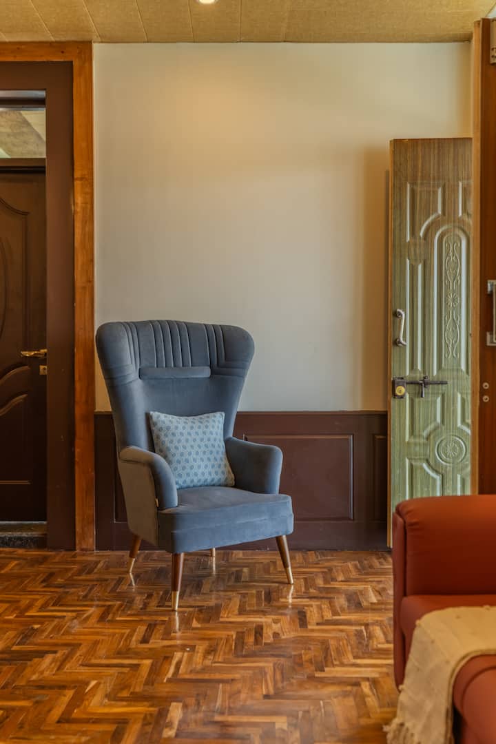 Lakeside Panorama With Huge Lawn @ Srinagar - Srinagar