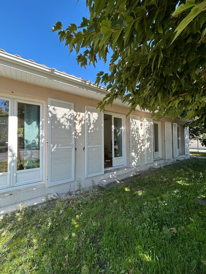 Maison De 86 M², 3 Chambres, Jardin, Centre-ville - Mérignac