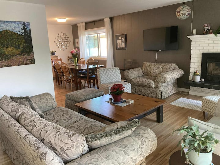 Home Away From Home - Kelowna