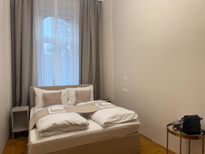 Near Schönbrunn I 1 Min To U6 Niederhofstraße - Vienna