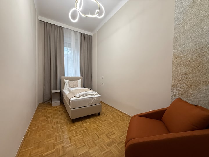 Near Schönbrunn I 1 Min To U6 Niederhofstraße - Wien