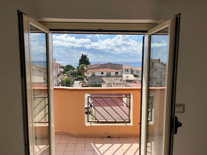 Kalon Eidos, Il Magico Posto Della Calabria Jonica - Bova Marina