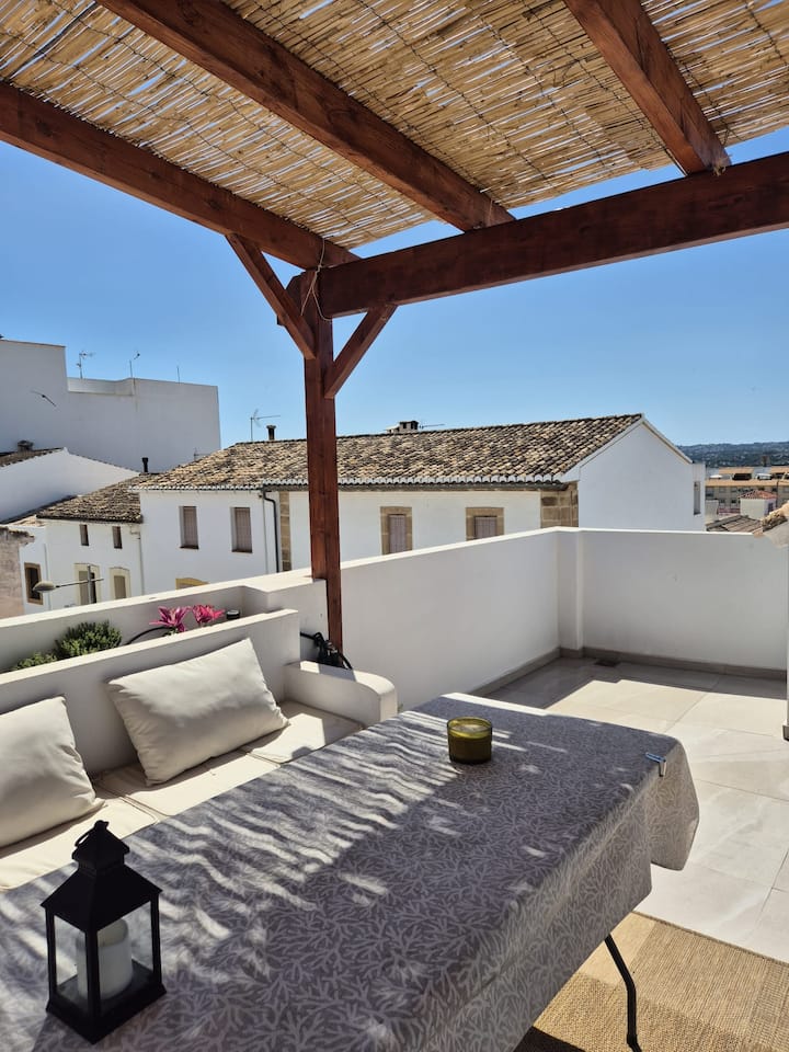 Beautiful 3-bed/2-bath Townhouse, Rooftop And A/c - Xàbia