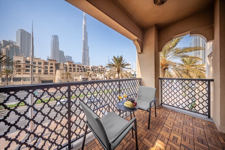 Full Burj View | Souk Vibe One-bedroom Apartment | - Dubai