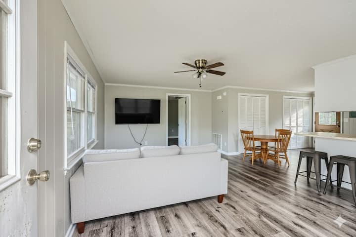 Cozy In-law Suite - Concord, NC