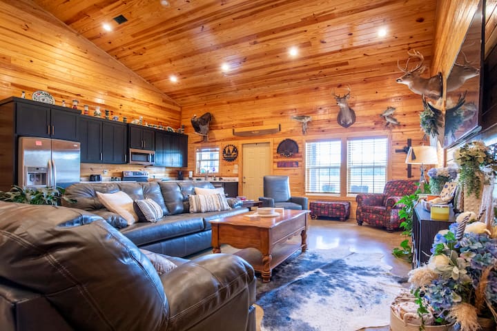 10 Miles From Oxford/ole Miss-twisted J Farmhouse - Mississippi