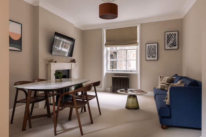 Fivem High St Kensington - Premium Two Bedroom Apt - Londra