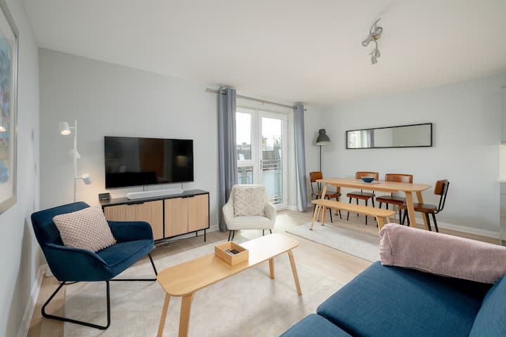 Spacious, Bright & Modern Edinburgh City Flat - Edimburgo