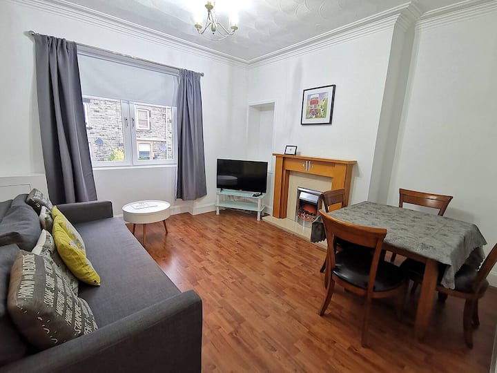 2 Bedroom Central Apartment In Kirkcaldy - Kirkcaldy