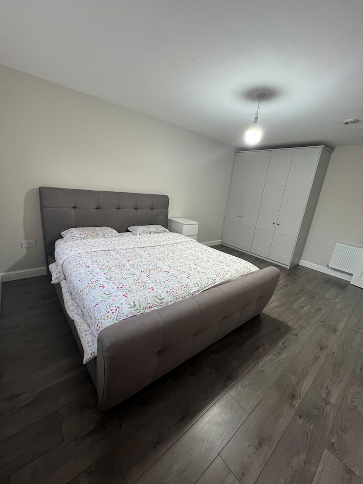 Guest Room With A Homey Feel - Trim