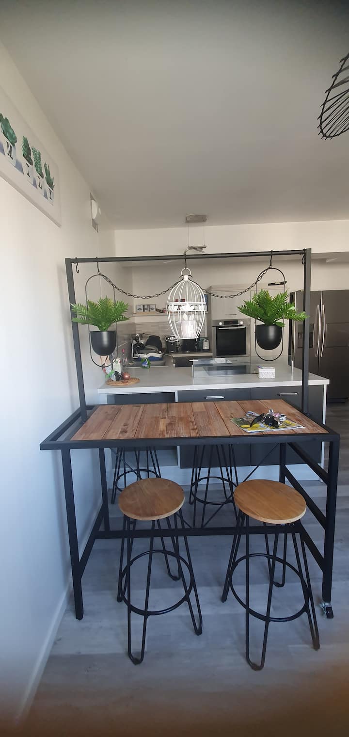 T3 Lumineux Avec Terrasse Et Balcon – Nantes Sud - Nantes