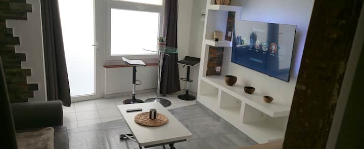 Studio Agréable Dans Le Centre-ville. - Bram