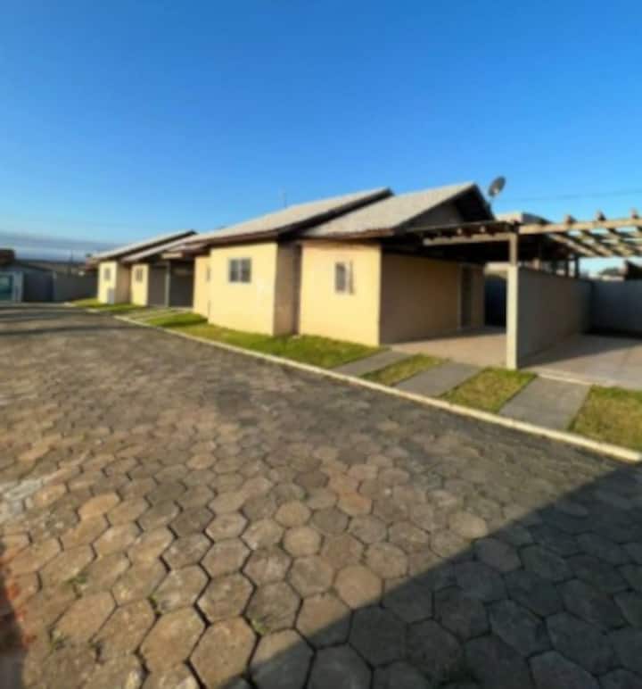 Linda Casa No Condominio Fechado - Barra Velha