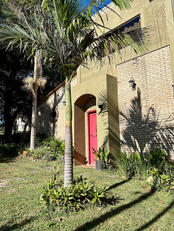 Hermosa Casa Para Disfrutar En Familia - Paraguay