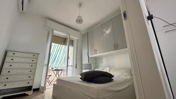 Bilocale Appena Ristrutturato A 300m Dal Mare! - Finale Ligure