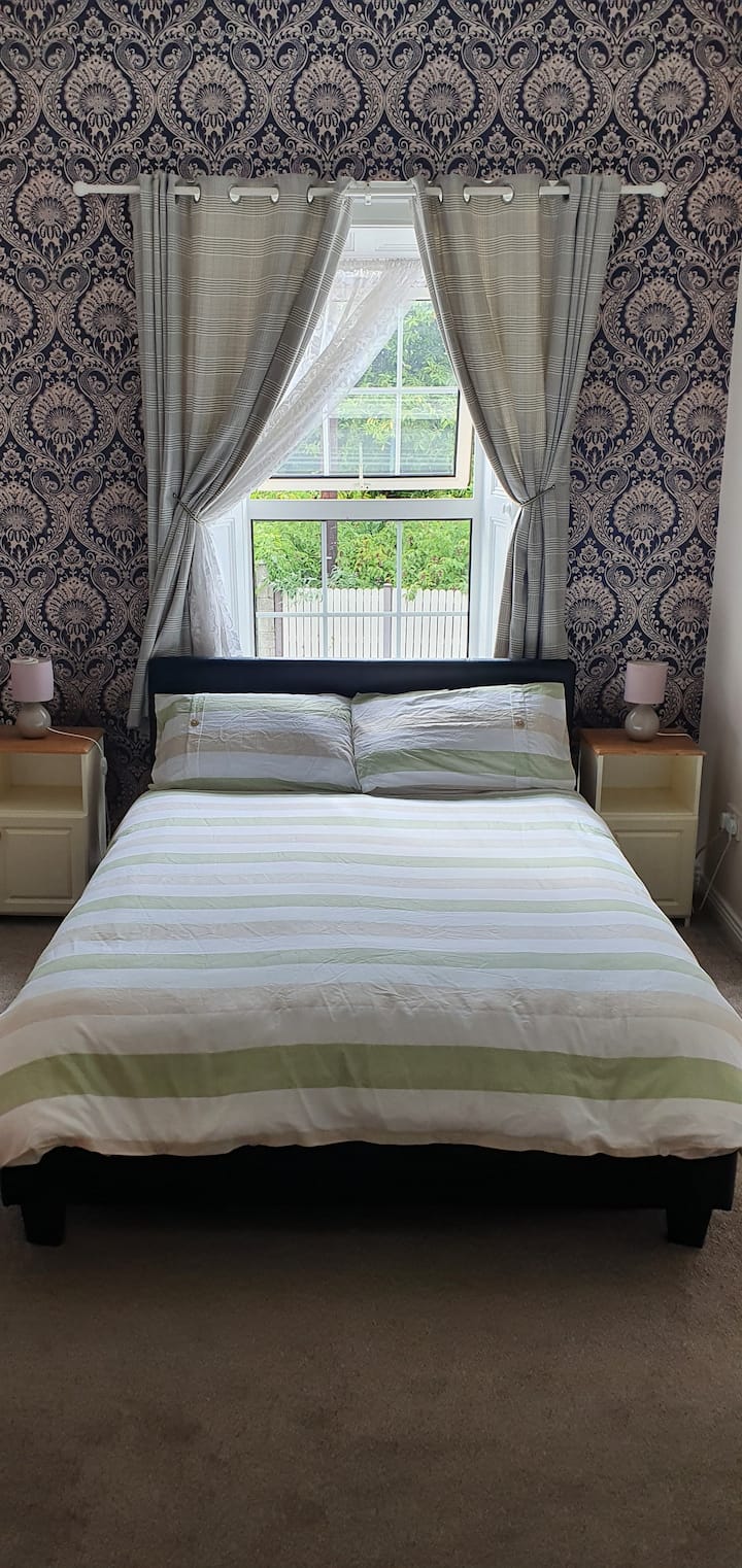 Gordons B&b, Tynagh, Co Galway. - Loughrea