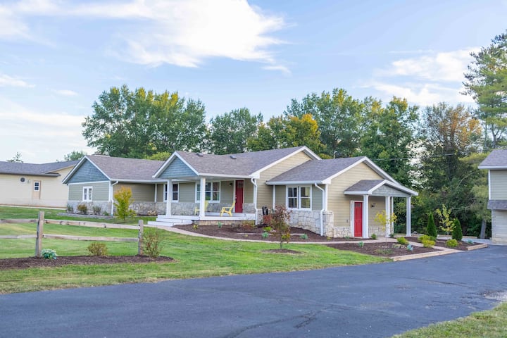 Stunning Home~family-friendly By Lake Monroe - Bloomington, IN