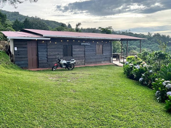 Cabaña, Rodeada De áRboles Y Naturaleza. - Bajos del Toro