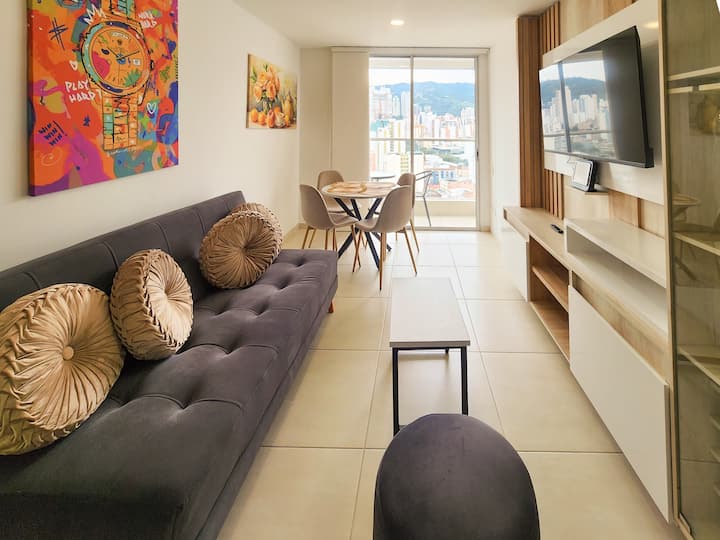 Apartamento Luxury, Moderno, Central, Amplio - Girón