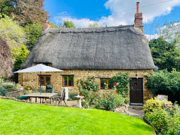 Fairytale Cottage In The Country - Banbury